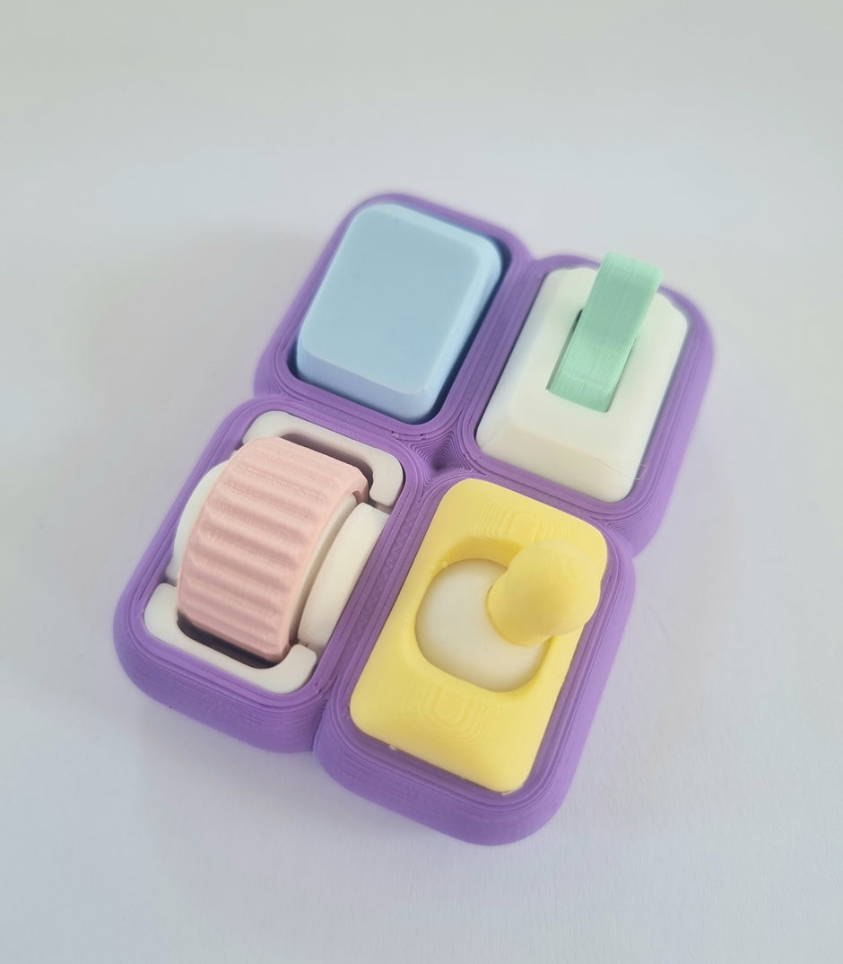 Leading designer of discreet fidgets for adults | Fidgets by Amelie ...