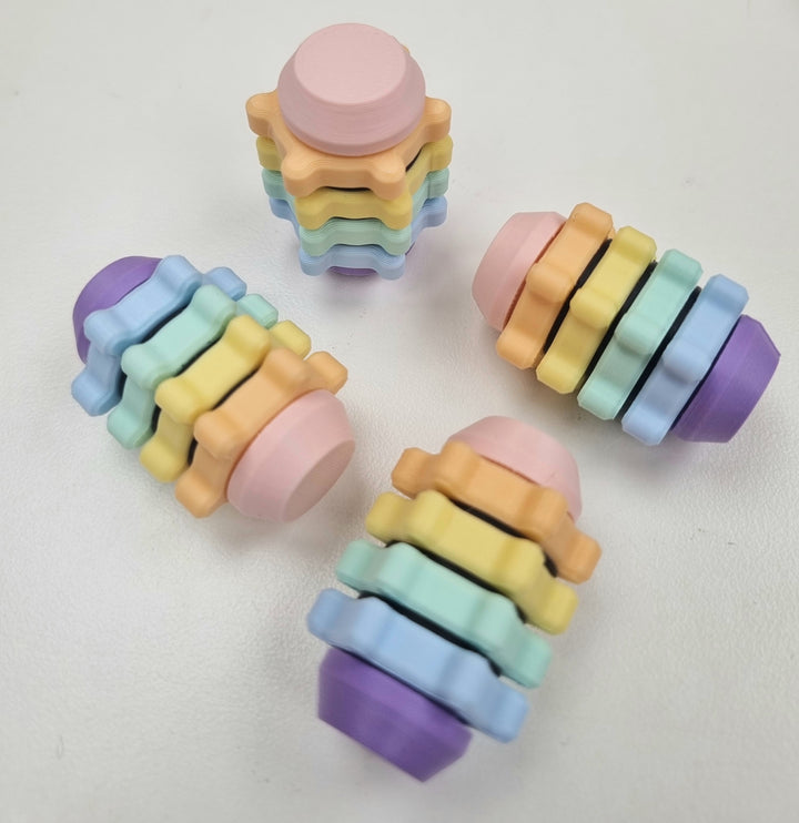 Leading designer of discreet fidgets for adults | Fidgets by Amelie ...